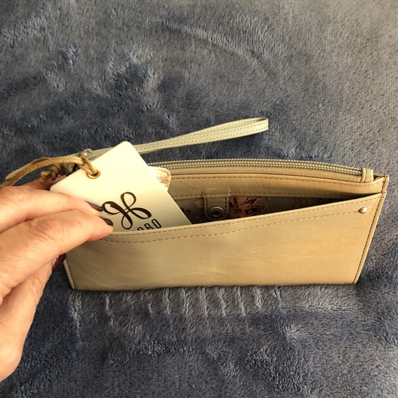 HOBO | Bags | Nwt Hobo Kimi Leather Card Stacker Wallet | Poshmark